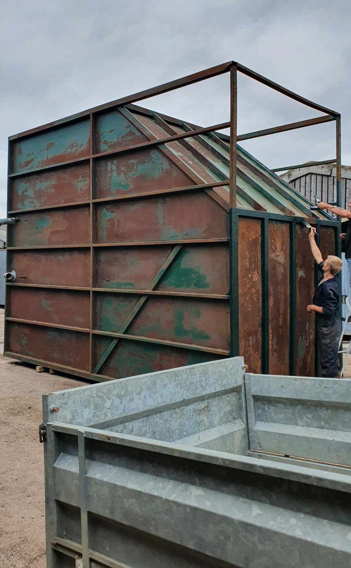 Skip Paint | Industrial Paint for Skips & Containers | Regal Paint